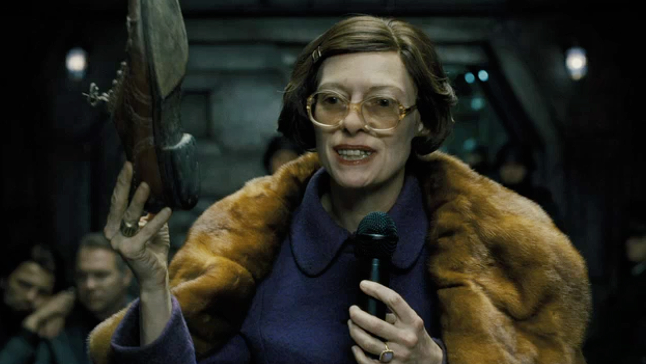 SNOWPIERCER – Film Review – ZekeFilm