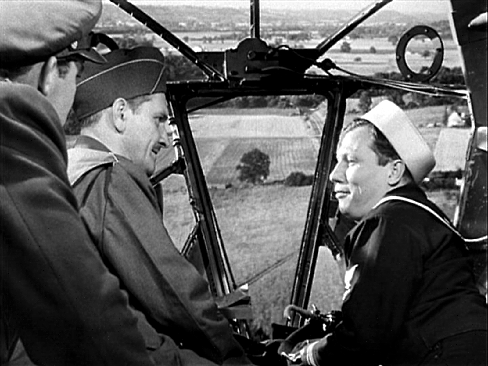 THE BEST YEARS OF OUR LIVES (1946) – ZekeFilm