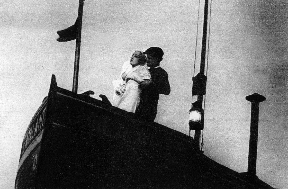 L’ATALANTE (1934) – Film Review – ZekeFilm