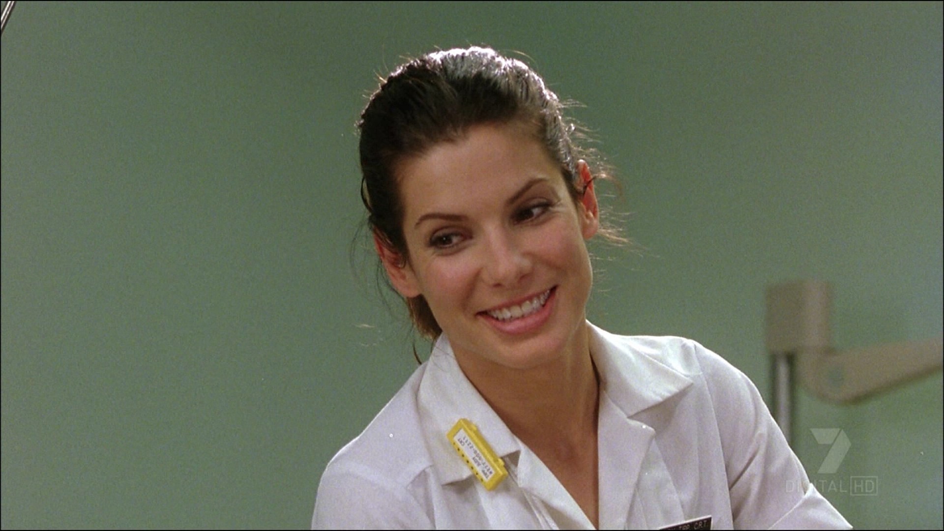 GUN SHY (2000) – Blu-Ray Review – ZekeFilm