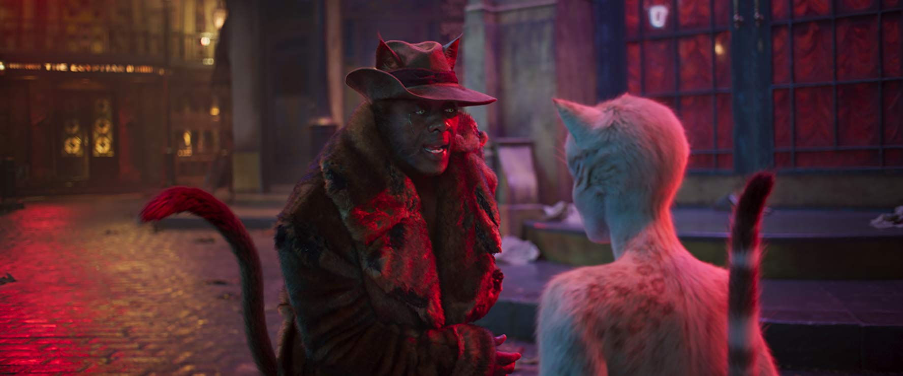 CATS – Film Review – ZekeFilm