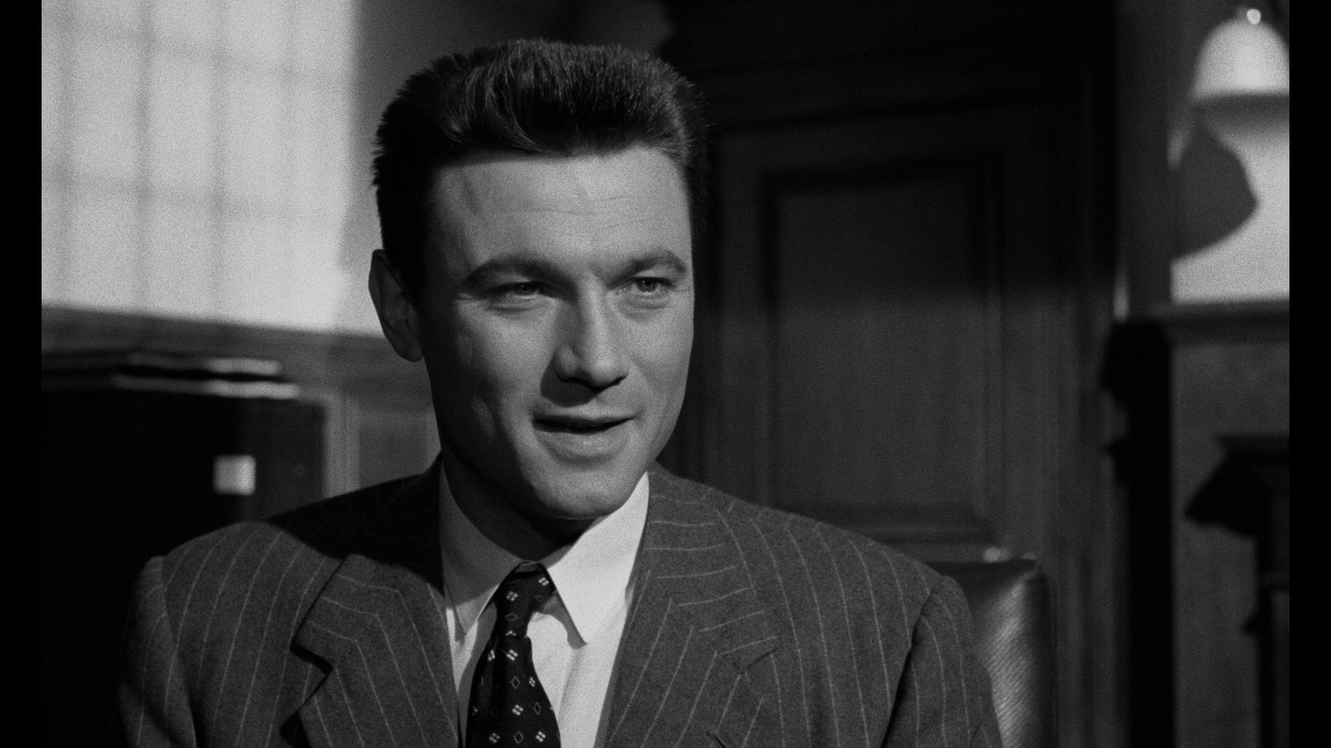 ROOM AT THE TOP (1959) – Blu-ray Review – ZekeFilm