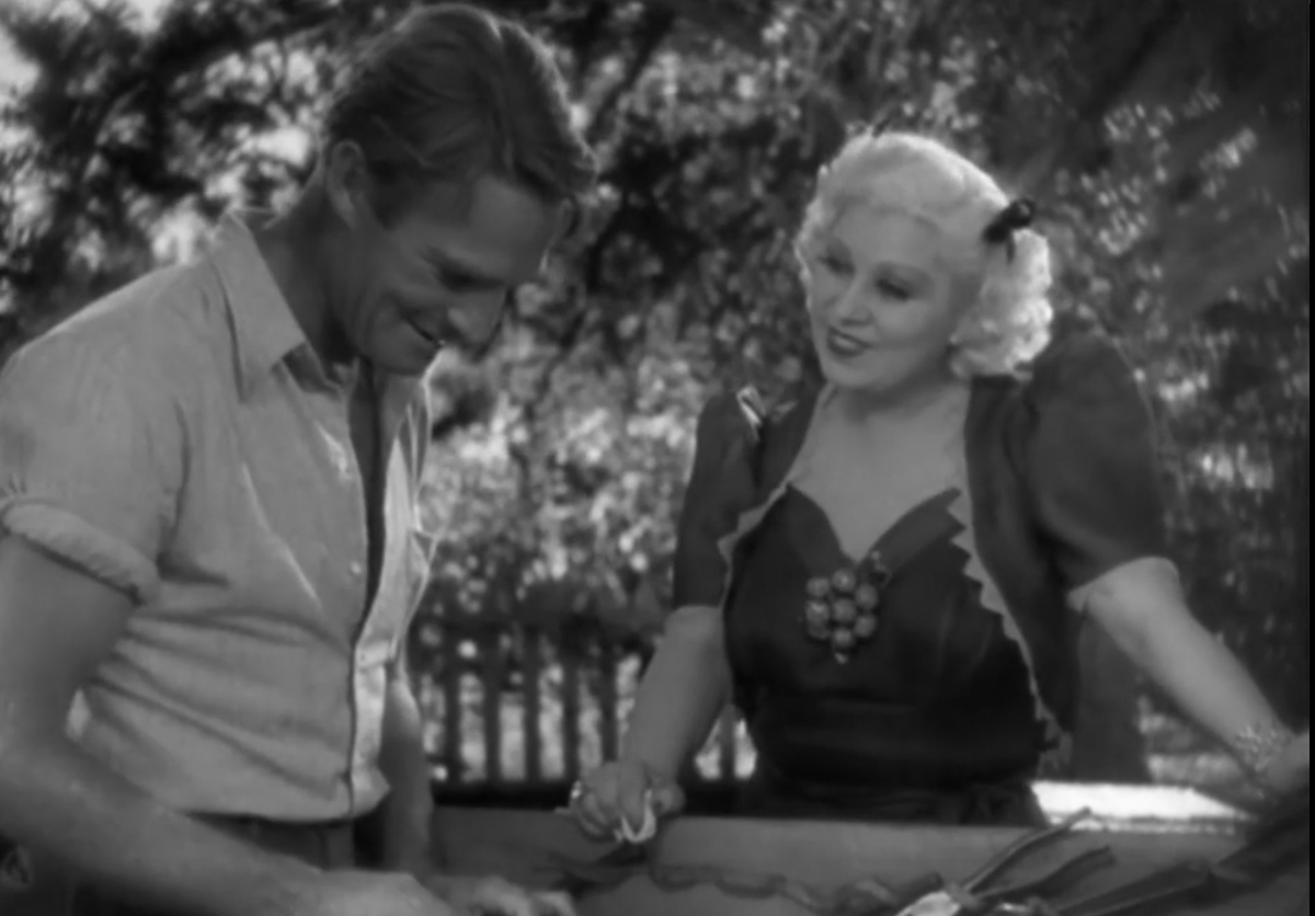 MAE WEST: All her Classics – ZekeFilm