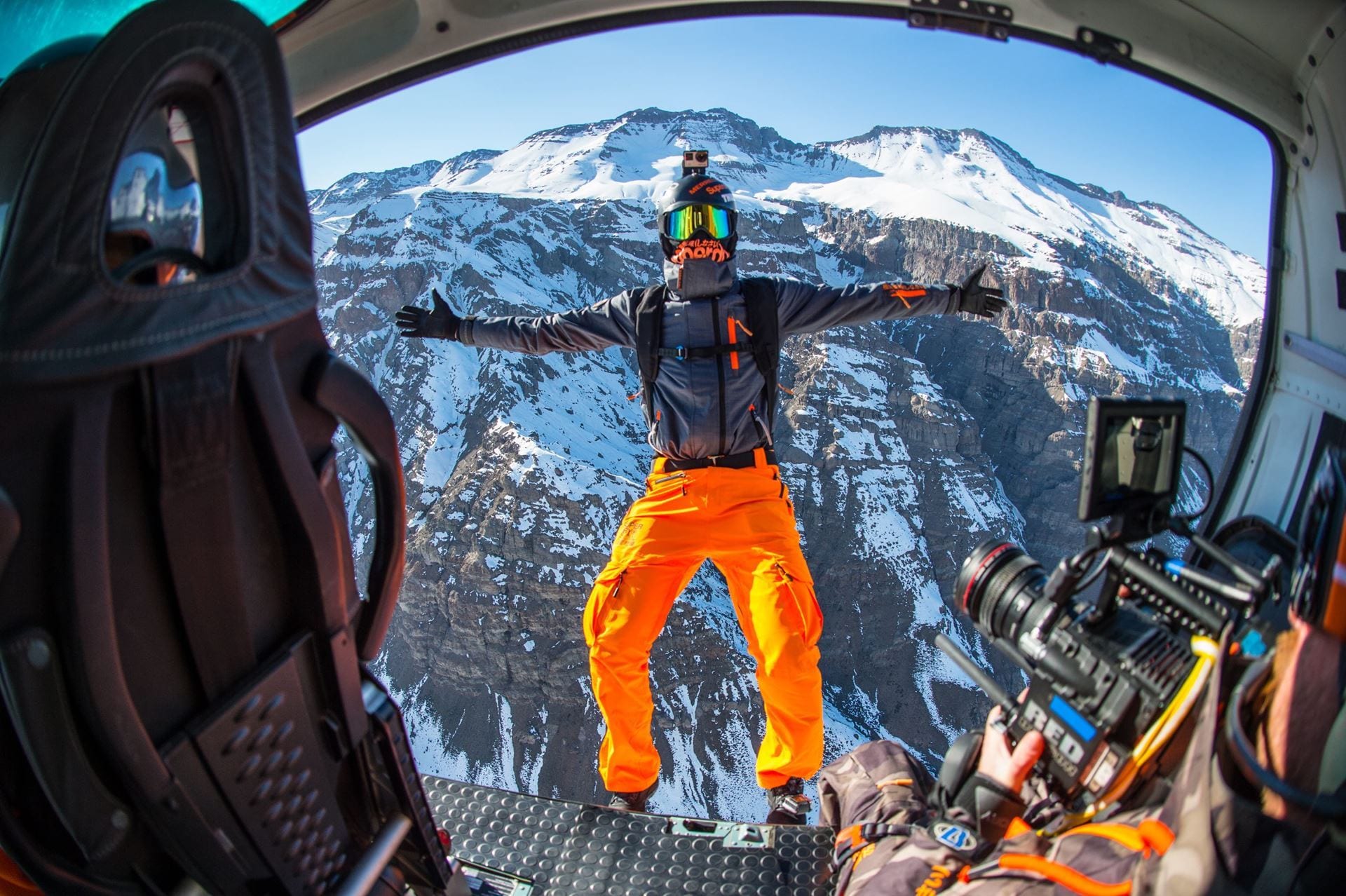 SUPER FRENCHIE (2020) – DVD Review – ZekeFilm