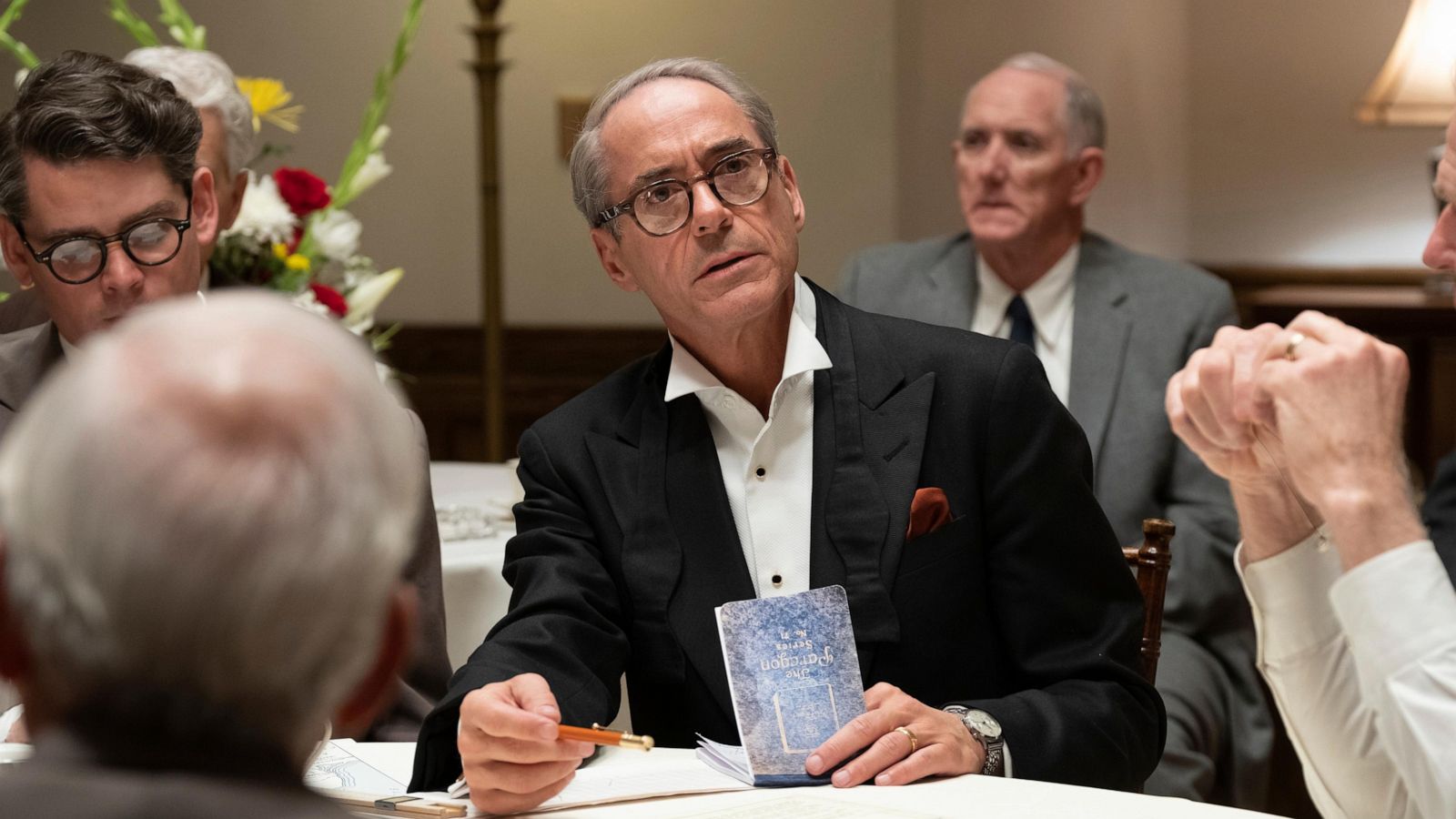 OPPENHEIMER: Ahead of his time – ZekeFilm