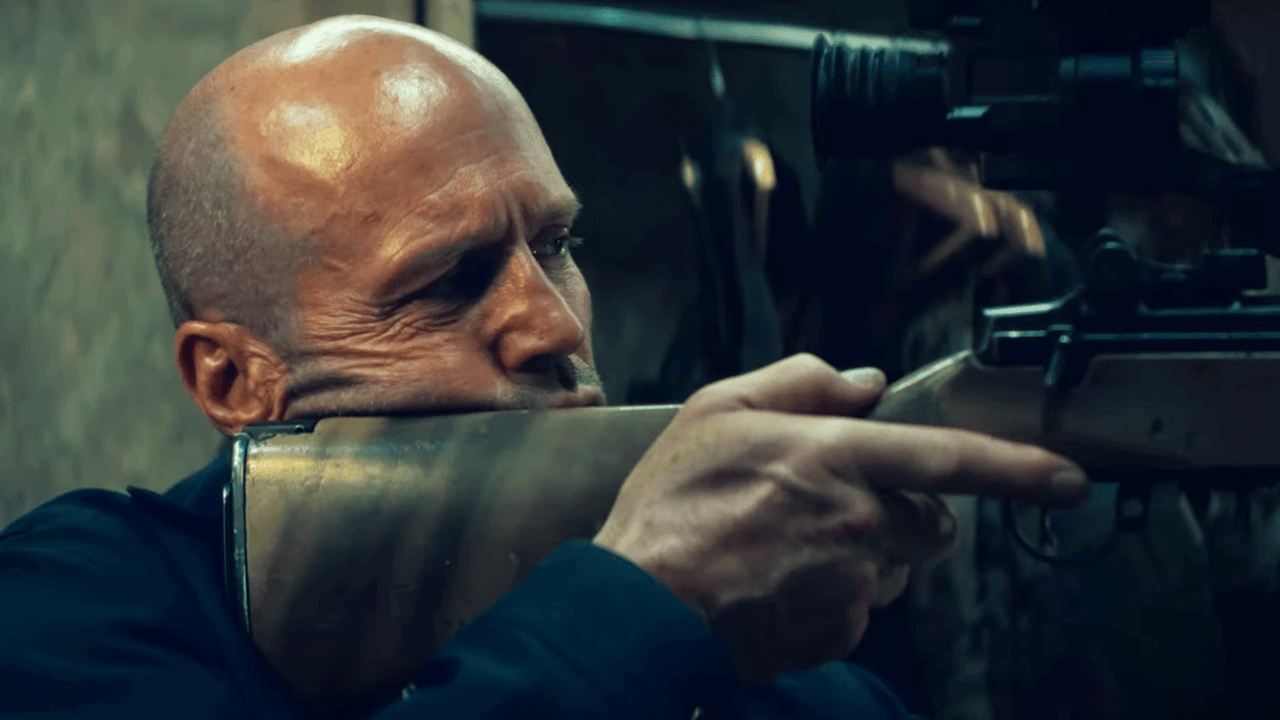 A WORKING MAN – Film Review – ZekeFilm